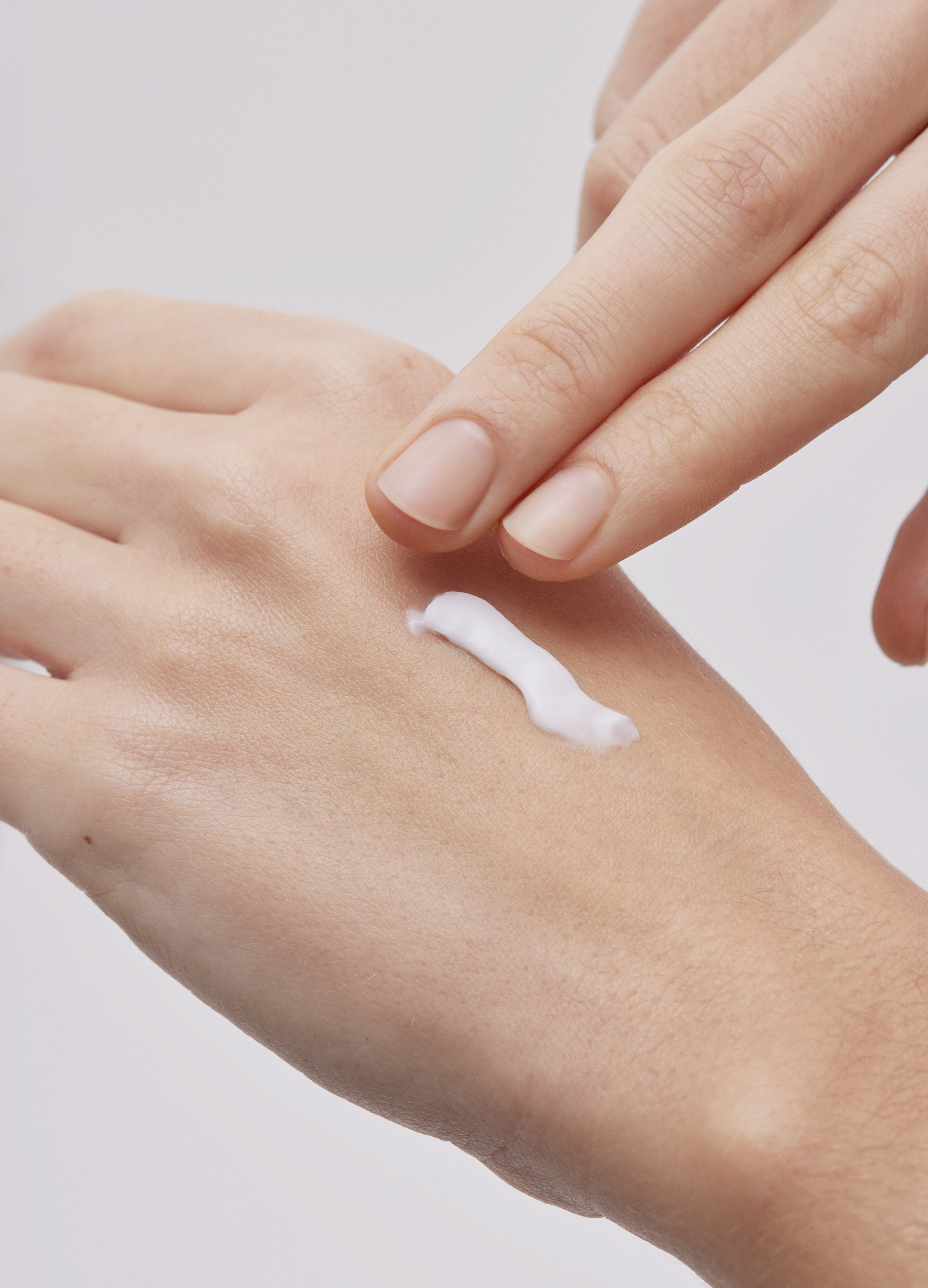 Dermaseptic Hand Cream - Laboratorios BABÉ | La Fórmula del Cuidado